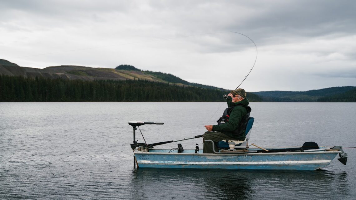 Lake Fishing Tips How Tos Equipment Tackle Choices Sharksinfo